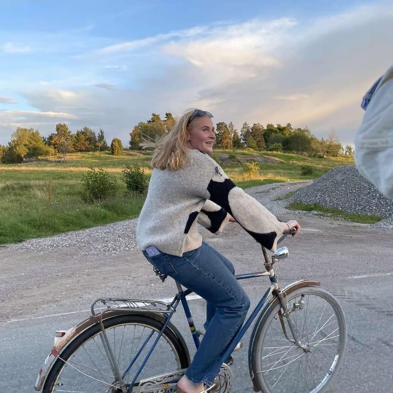 Västerås Mocca Deli - Cozy Swedish Bistro & Outdoor Seating